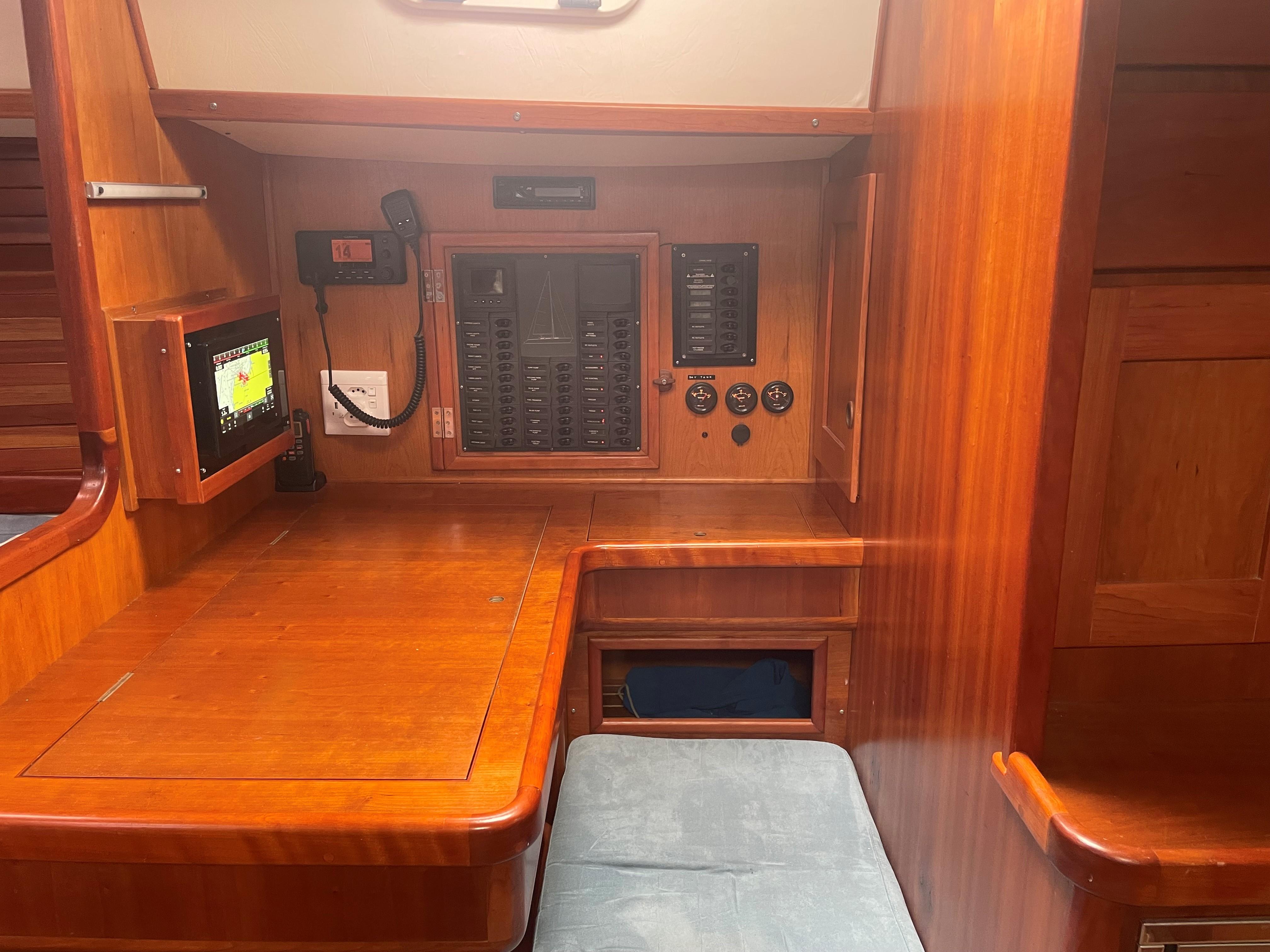 Compass 47 - Boats for Sale - Seamagazine