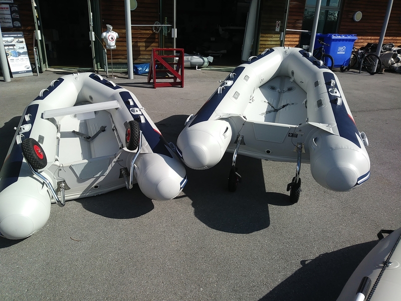 Honwave air rib transom wheels - Boats for Sale - Seamagazine