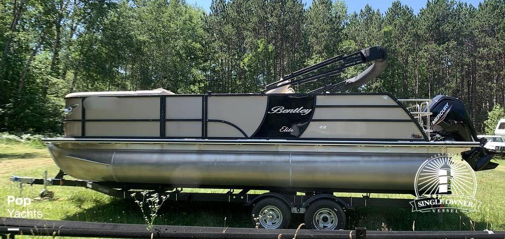 Bentley Pontoons Boats - Seamagazine