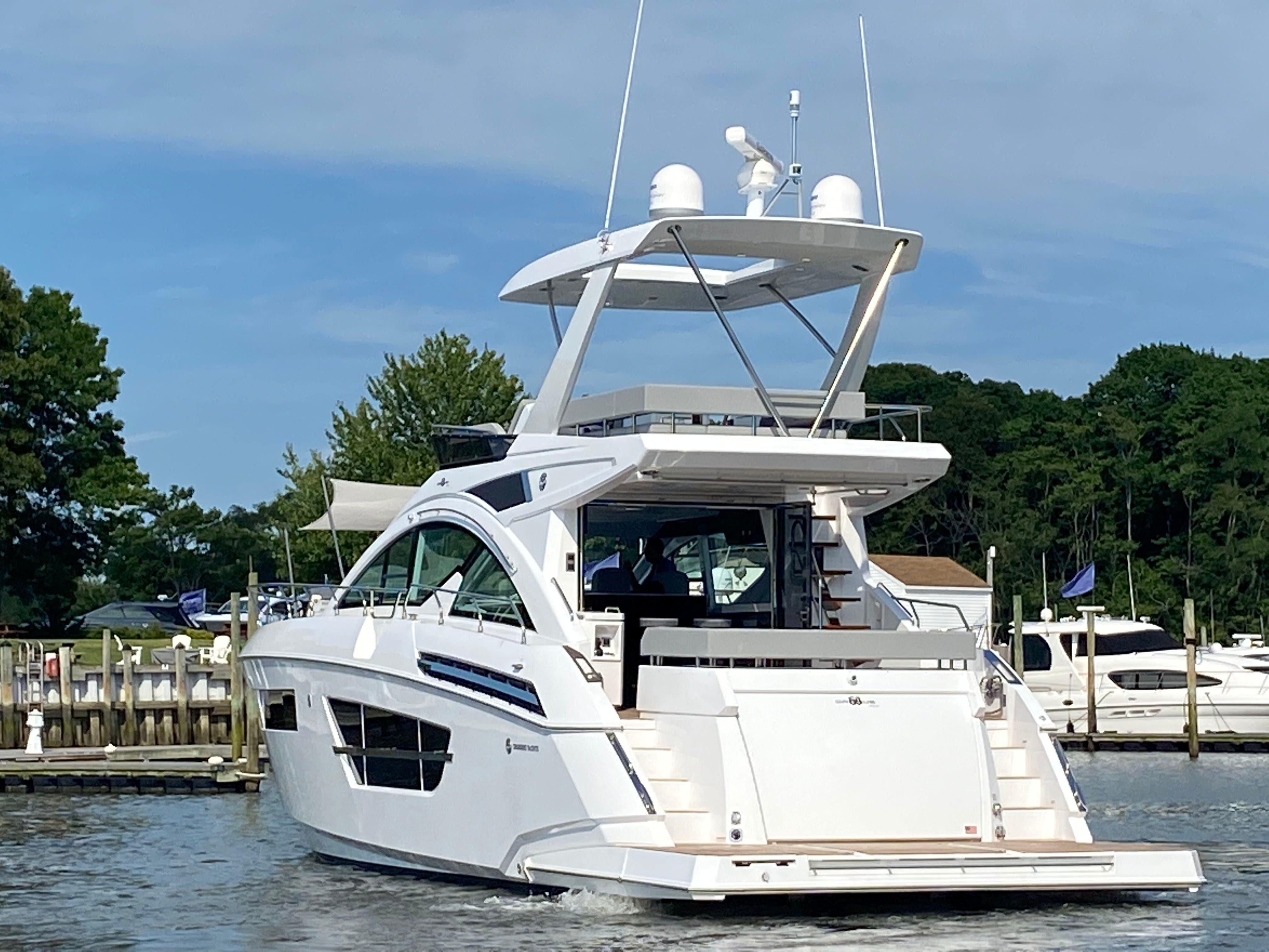 Cruisers Yachts 60 Fly - Boats for Sale - Seamagazine