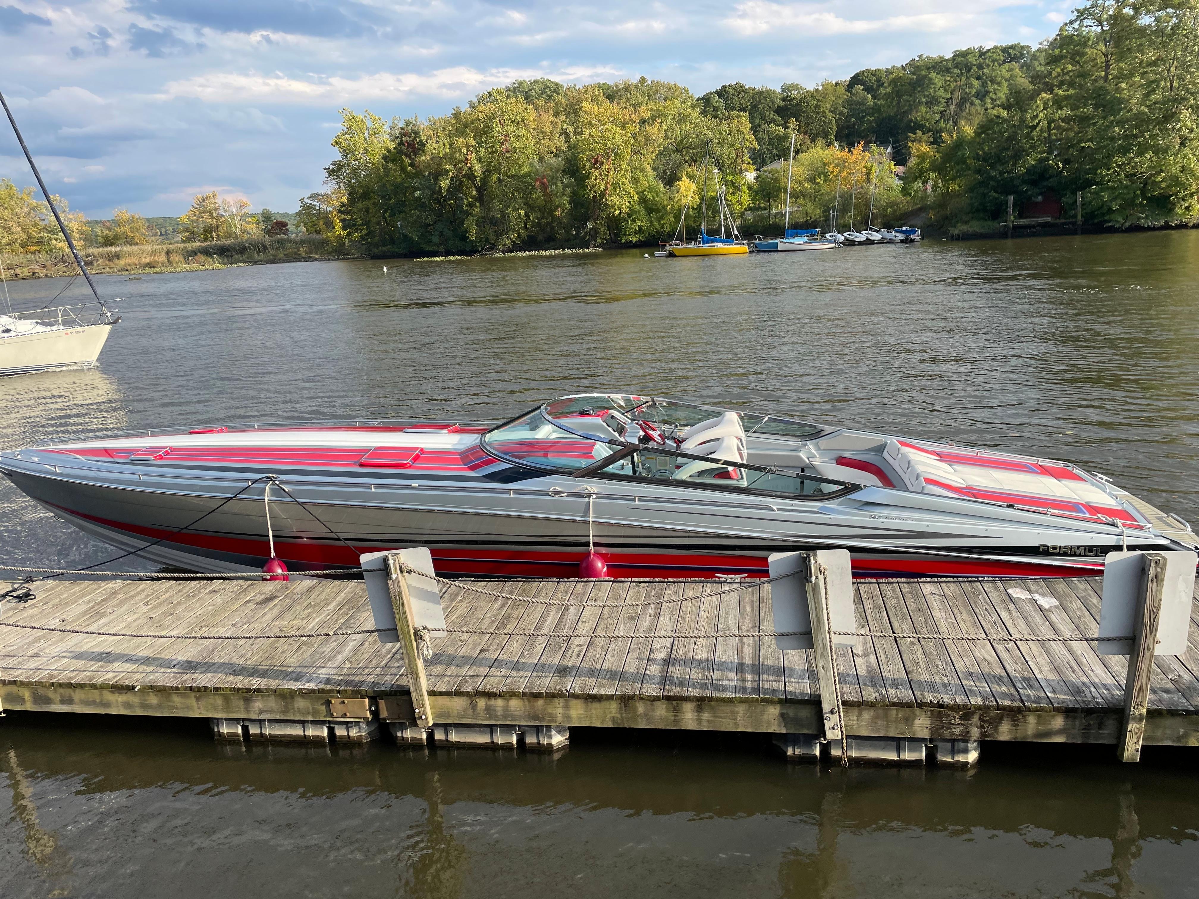 Formula 382 FASTech - Boats for Sale - Seamagazine