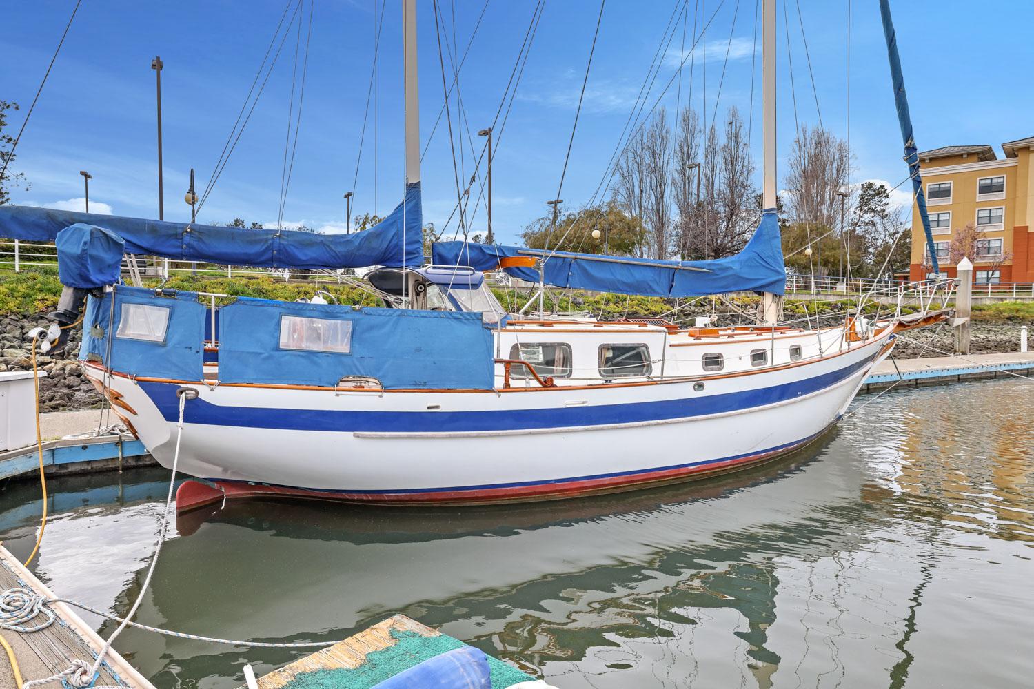 Mariner 40 - Boats for Sale - Seamagazine