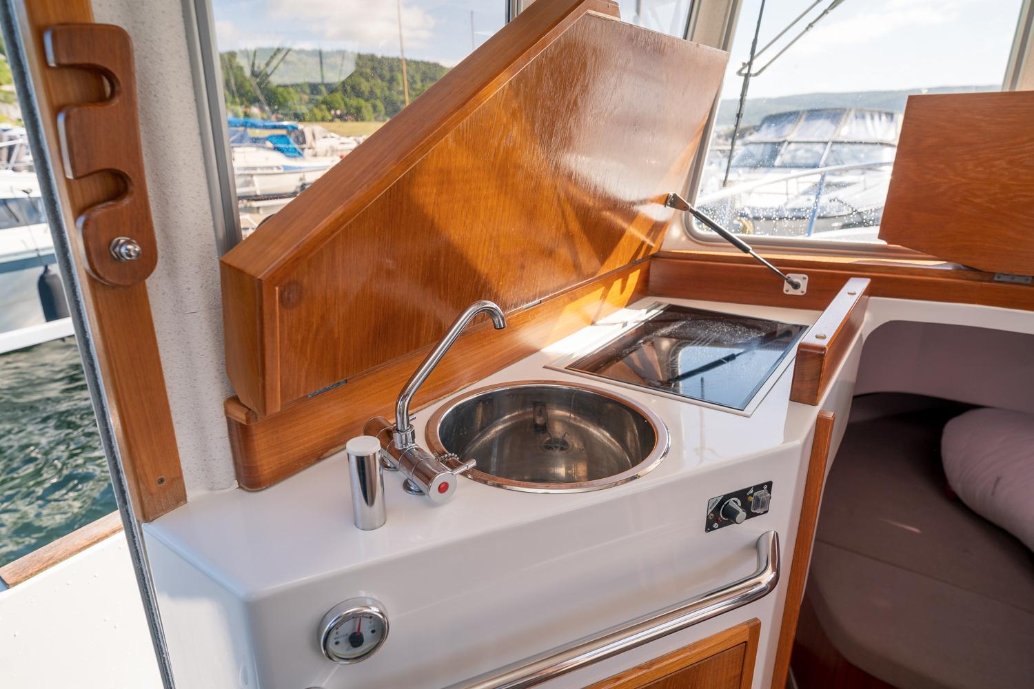 Sargo 28 - Boats for Sale - Seamagazine