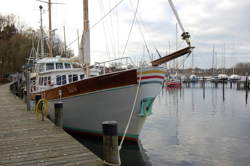 Husumer Schiffswerft 18 Meter Motorsegler Schooner - Boats - Seamagazine