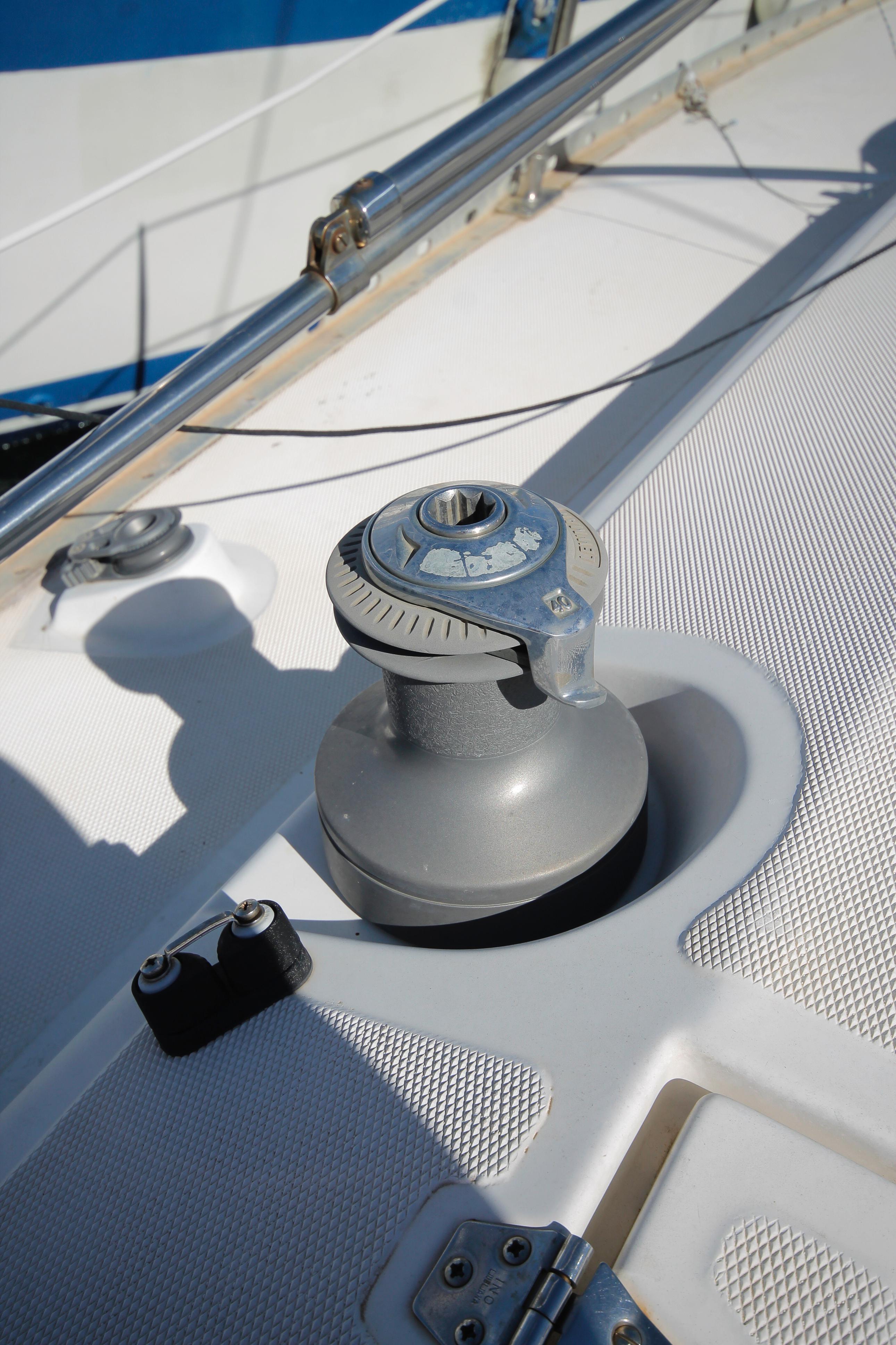 Elan 333 - Boats for Sale - Seamagazine