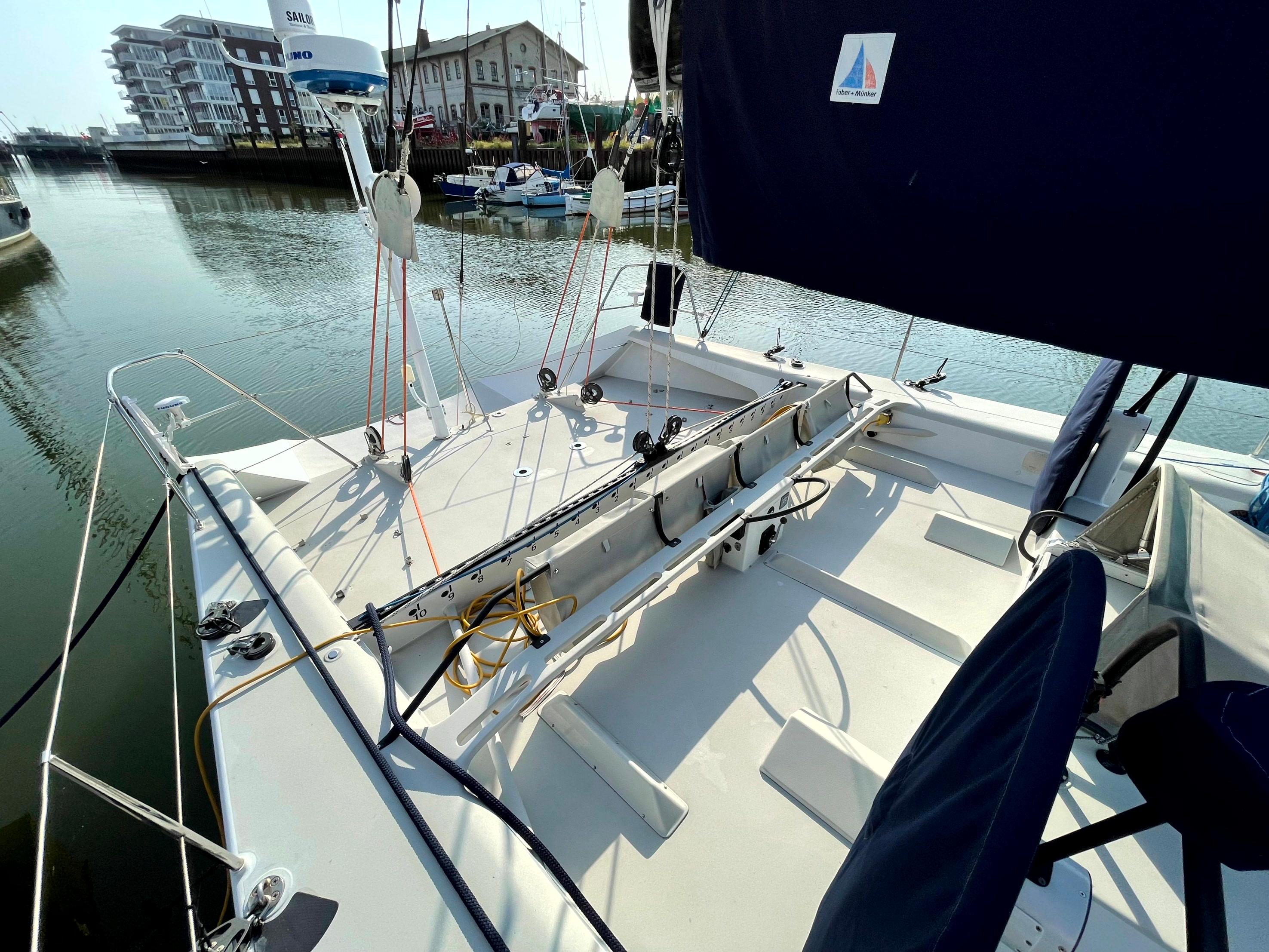 Eric Goetz Custom Sailboats 80 - Boats for Sale - Seamagazine