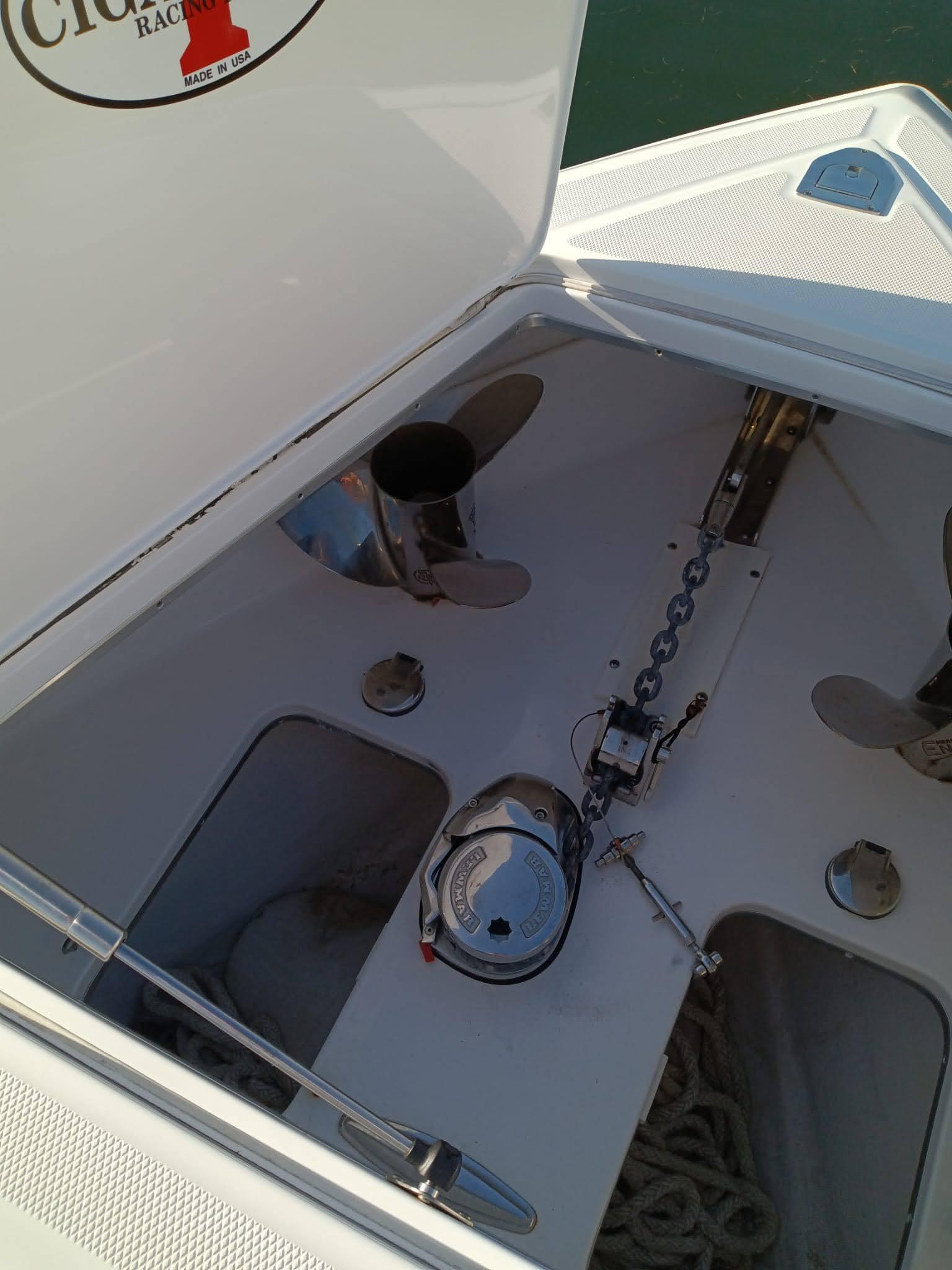 Cigarette 42 Huntress - Boats for Sale - Seamagazine