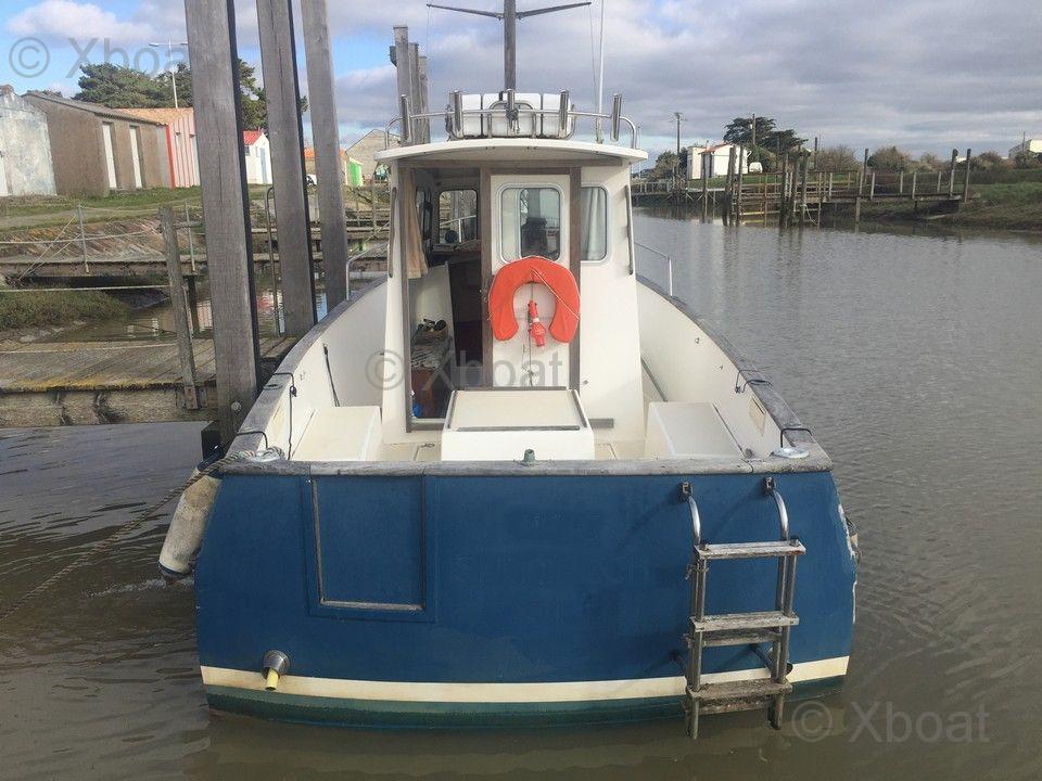 Rhea 750 timonier - Boats for Sale - Seamagazine