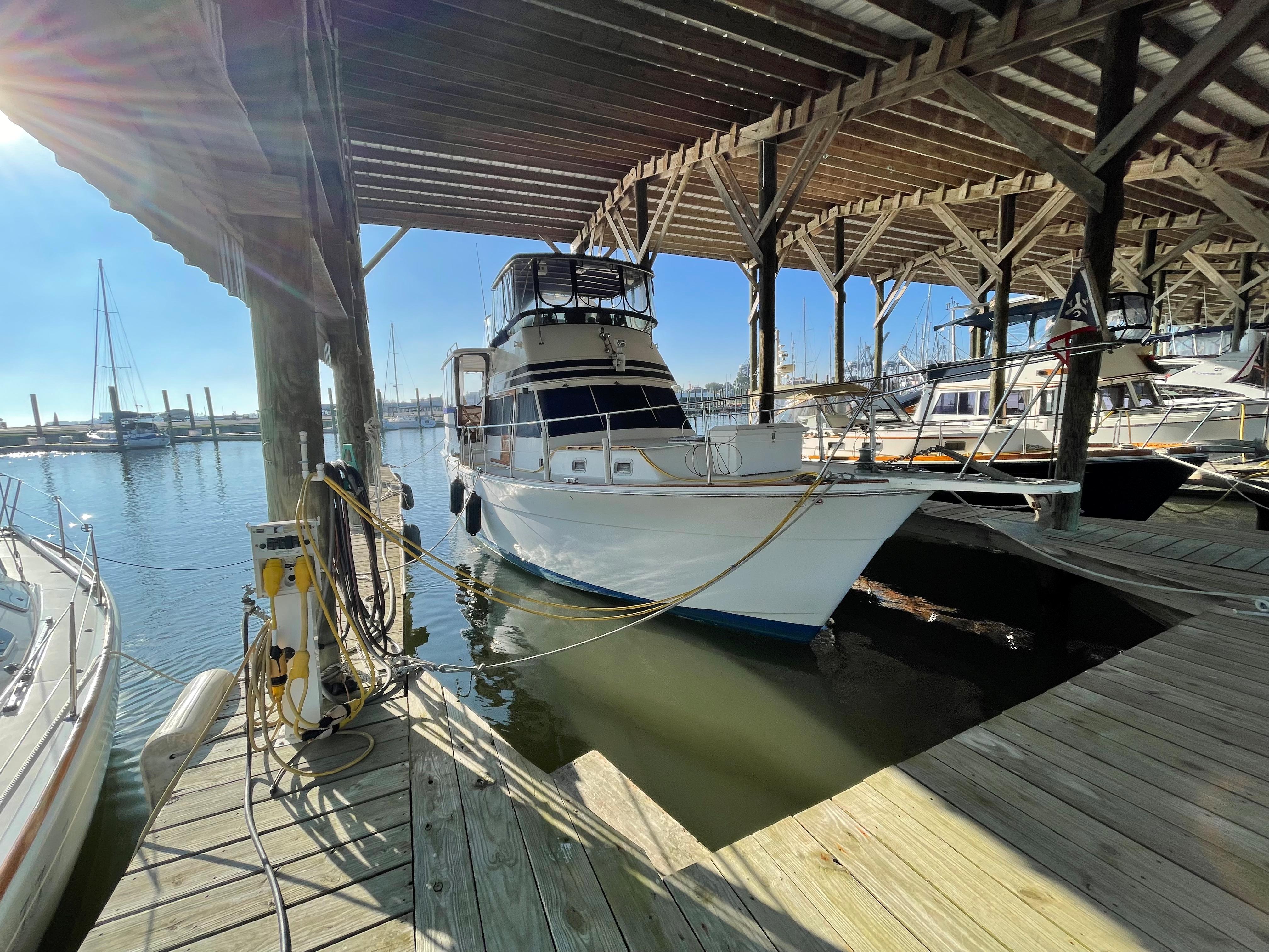 Gulfstar 44 Motor Yacht - Boats for Sale - Seamagazine